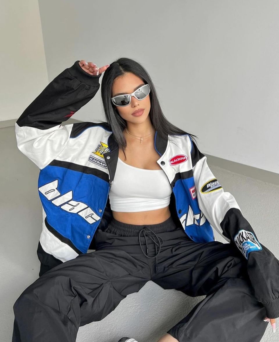 Ferrari F1 Jackets: Iconic Motorsport, Modern Streetwear – Vintage drip
